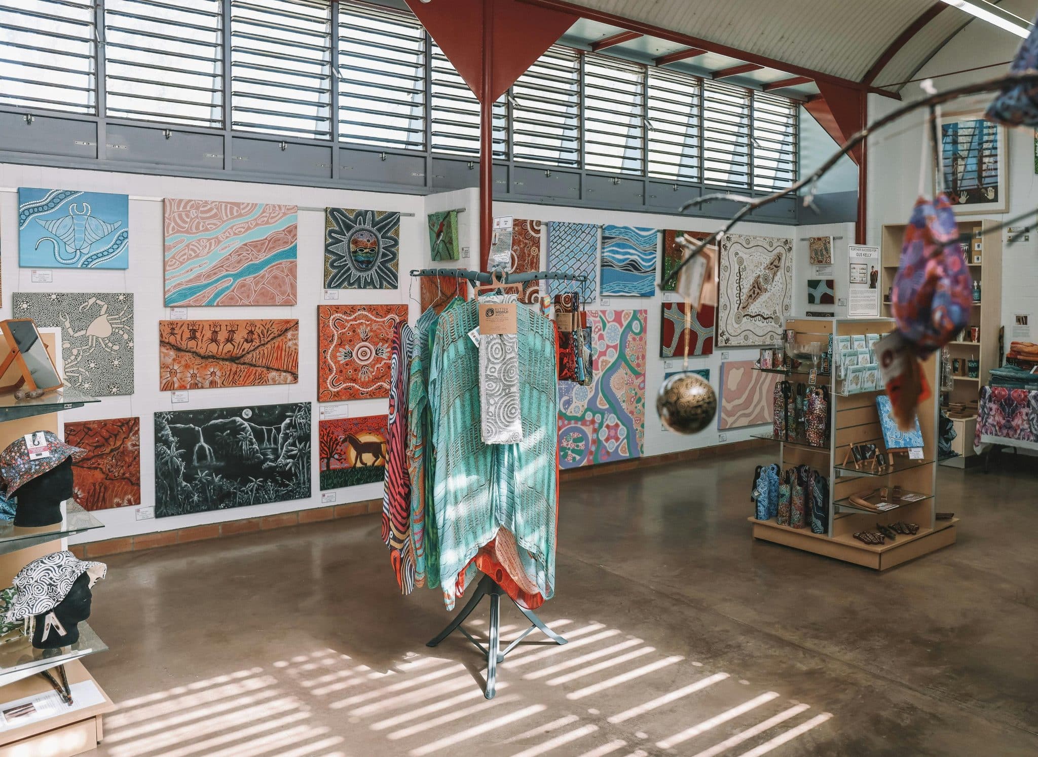 Dunghutti-Ngaku Aboriginal Art Gallery - Macleay Valley Coast